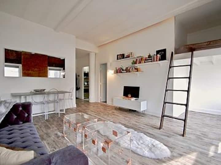 Cozy Top-floor Alcove Studio, Heart Of West Vill - Hoboken, NJ