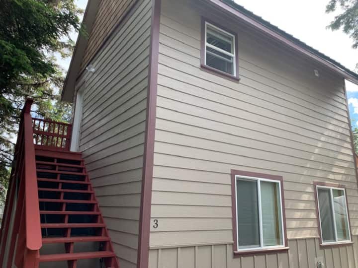 Beautiful One Bedroom Cottage With Loft. - Soldotna, AK