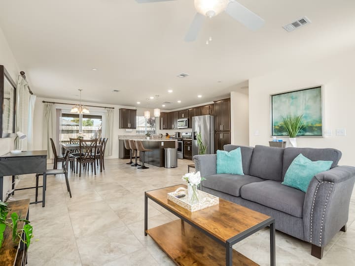 Beautiful 3br Home W/patio& Bbqgrill-near Sequoia - Visalia, CA