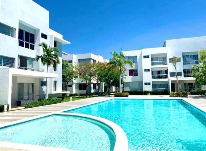 White Sands- Punta Cana. Pool+access To The Beach - Punta Cana