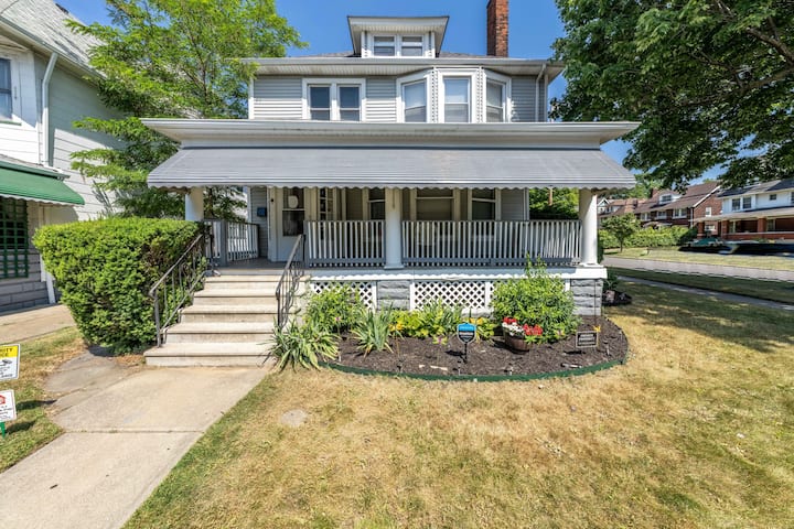 Cleveland Clinic, Uh, Case Western, Little Italy - クリーブランド, OH