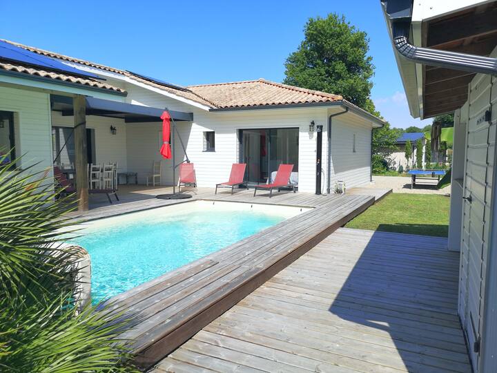 Magnifique Villa Avec Piscine - Hourtin