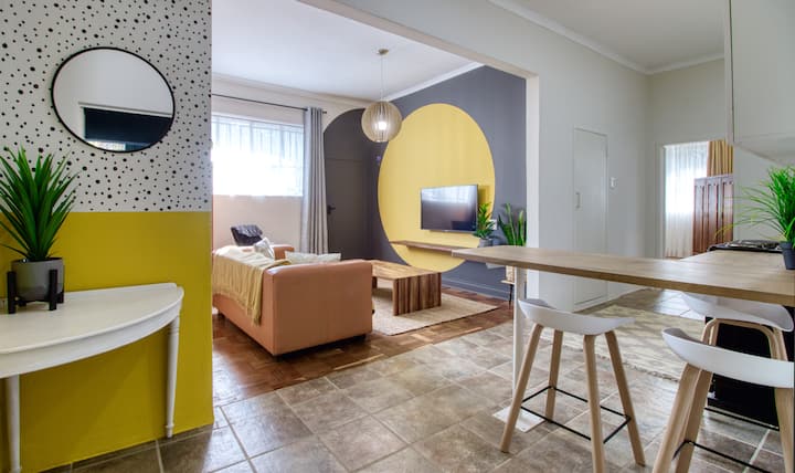 The Beekeeper's Inn - Apartment Queenbee - Louis Trichardt