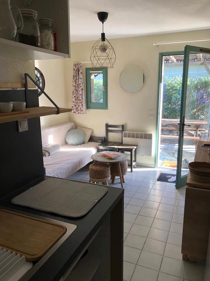 Mas 6/8pers
Clim  Jardin 
Piscine,2 Sdb , 2wc - Le Barcarès