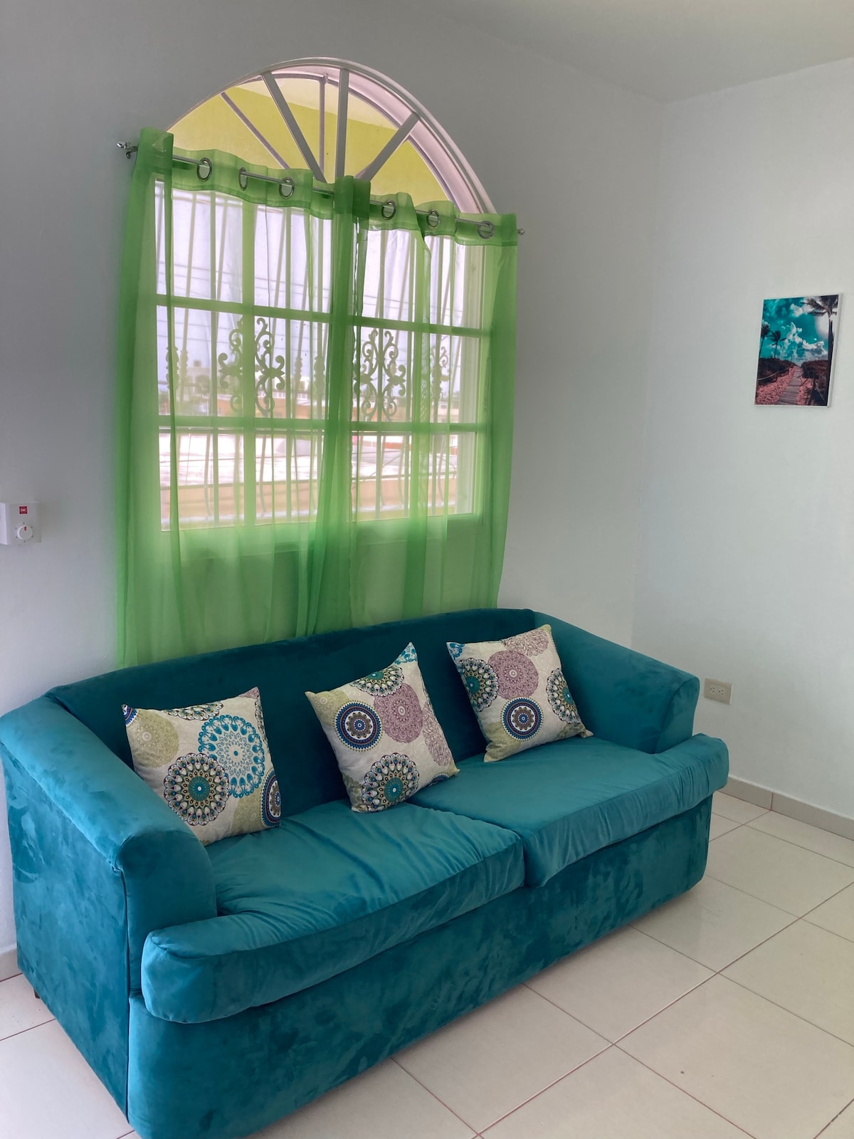 2 moderne Apartments für 8 Personen - Grill auf dem Dach & Chill-Zone ...