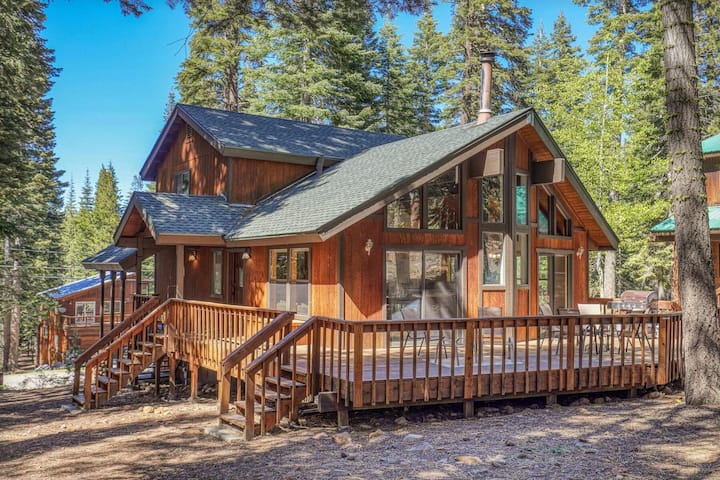 Beautiful Family Cabin - Donner Lake, CA