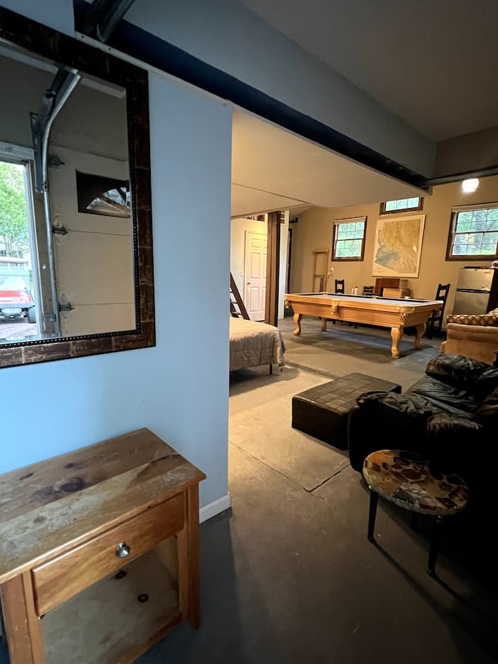 Private Guesthouse W/loft, Short Walk To Beach - South Carolina