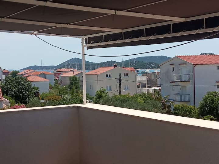 Apartman Jelena - Vodice