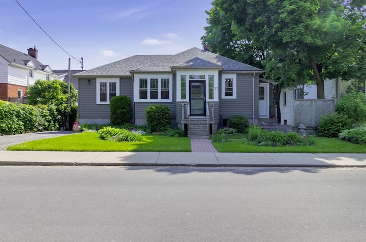 Central Kingston Urban Oasis - Kingston, Canada