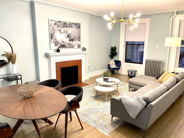 Lux & Spacious 3 Bedroom Apt  In Gramercy Park - New York City