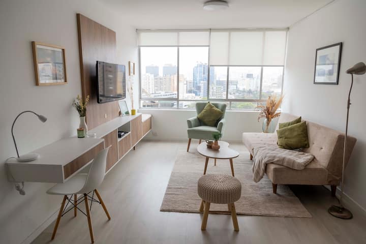 Departamento Frente Al Parque Kennedy - Lima