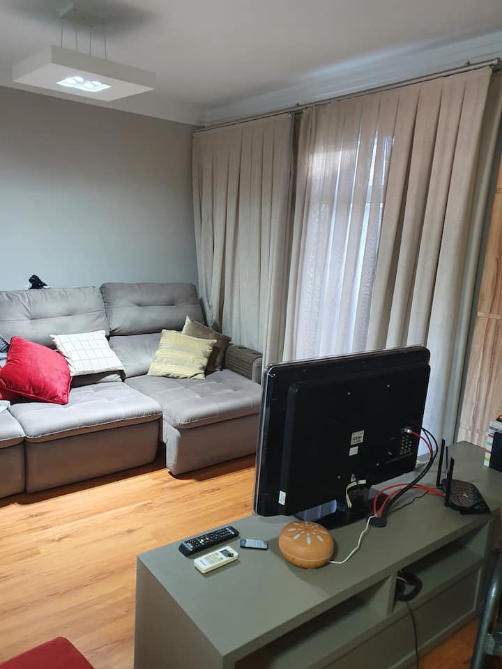 Casa Agradável Em óTima Localização - Curitiba