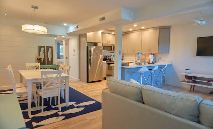 2 Bdrm/2 Bath, Sleeps 6, Pool, Balcony, Wi-fi, Tvs - Fenwick Island, DE
