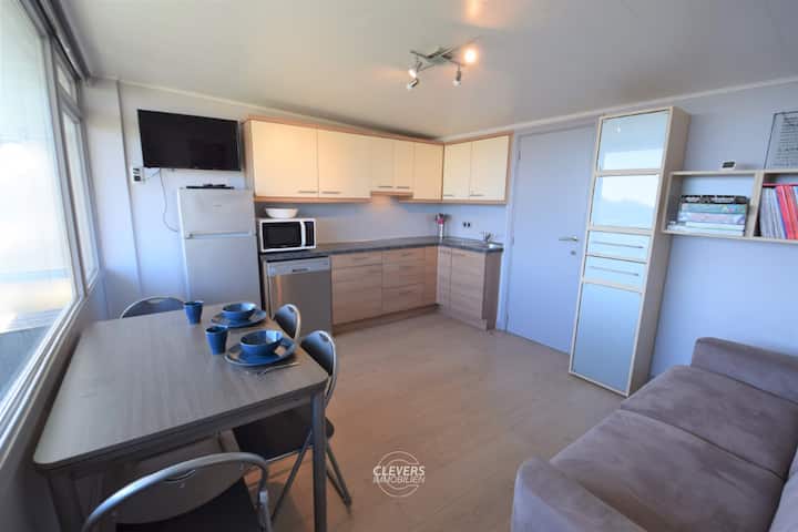 Bel Appartement Avec Parking Gratuit Sur Place - Jabbeke