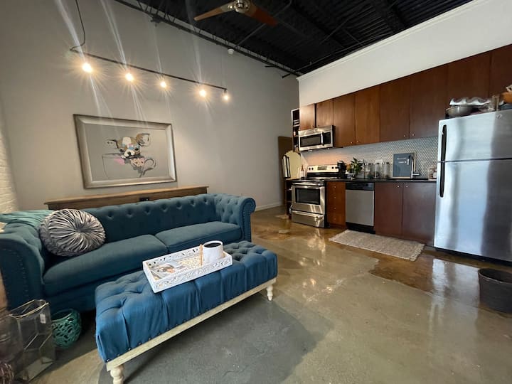 Modern 1-bedroom Next To Brewery - Roanoke, VA