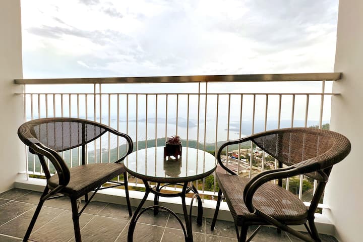 Taal View • 23/f T3 • 200mbps • Netflix - Tagaytay