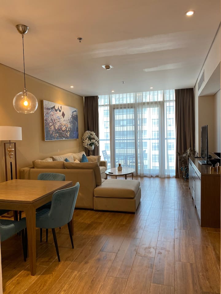 Best Hotel Apartments In Sharjah With All Services - Sharjah