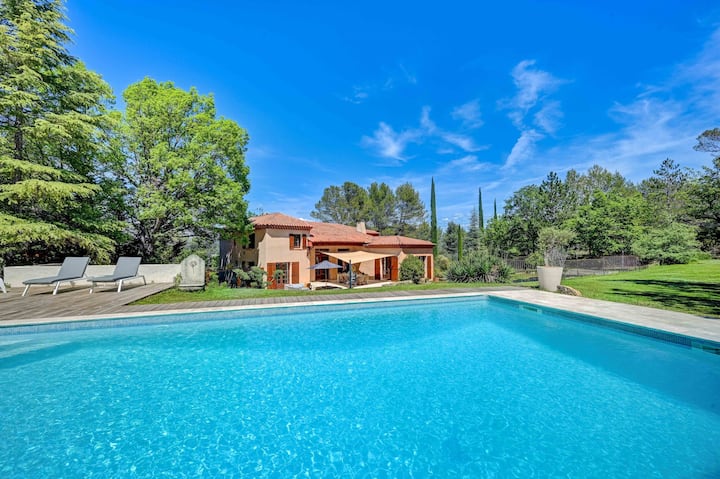 Maison En Provence, Avec Piscine Vue Ste Victoire - Trets
