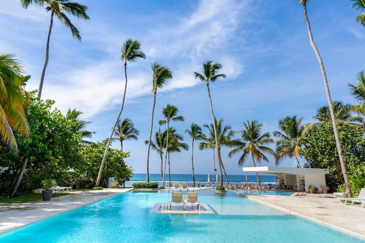 Beachfront With Pool, Sauna And Gym! - Dominican Republic