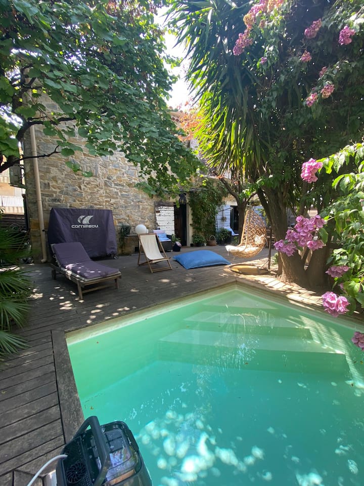 Agréable Maison De Ville Avec Jardin Et Piscine - Saint-Cyr-sur-Mer