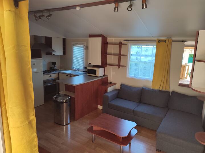 Mobil Home Gîte Privilège Canal Nantes à Brest - Guenrouet