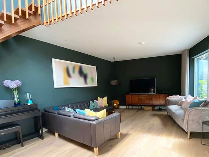 Top 12 Airbnb Vacation Rentals In Dalkey, Ireland - Updated 2024 | Trip101