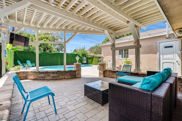 ~Sunset Oasis W/pool & Jacuzzi, Near Beach & Lax~ - Long Beach, CA