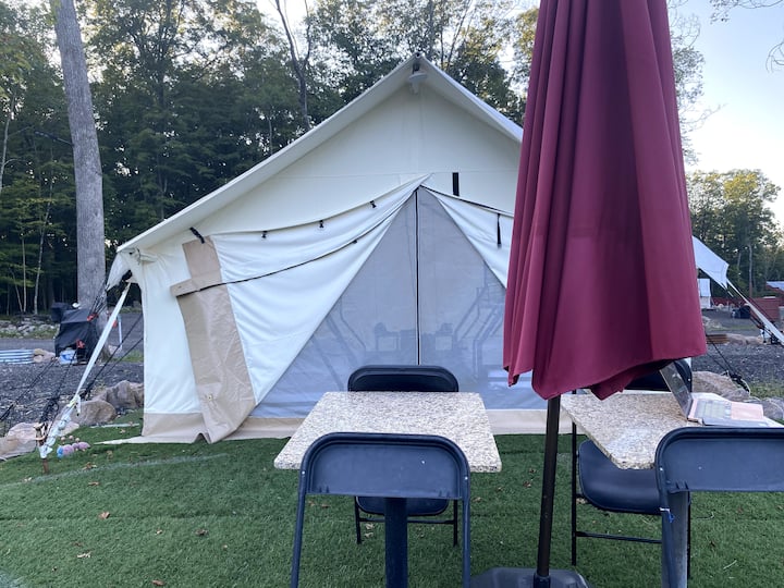 Waterlily-best Glamping Experience, Middletown Ny - Middletown, NY