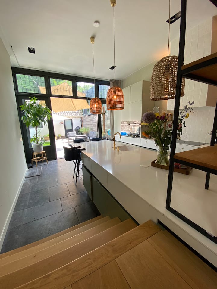 Luxe Family House With Garden - Utrecht