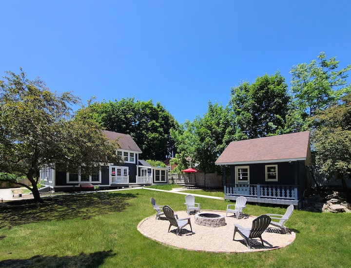 Fun Getaway Lakehouse In The Hudson Valley - Copake Lake, NY