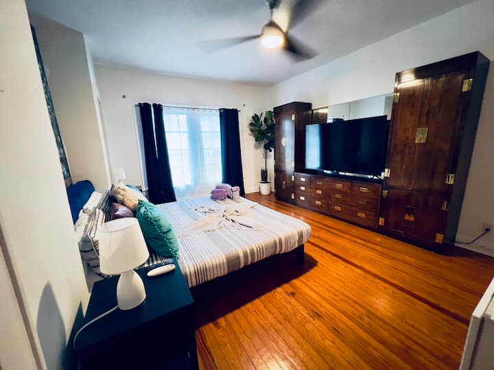 Co Living Soflo Garden Pool And Great People - Fort Lauderdale, FL