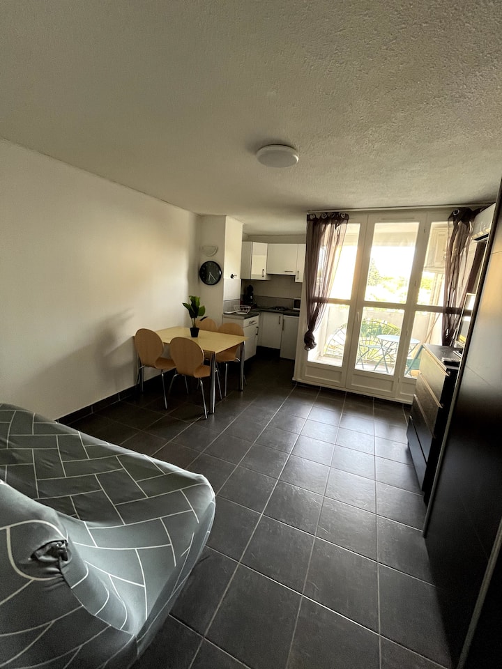 Studio Climatisé Idéalement Situé Au Cap D'agde - Vias