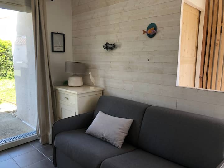 Petite Maison Chaleureuse Avec Piscine - Saint-Pierre-d'Oléron