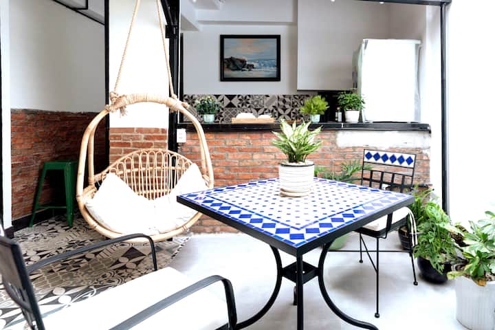 Cozy Condo In District 1 - Private Yard - Hô Chi Minh-Ville
