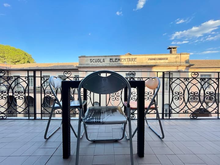 Grazioso Trilocale In Centro "La Terrazza". - Pérouse