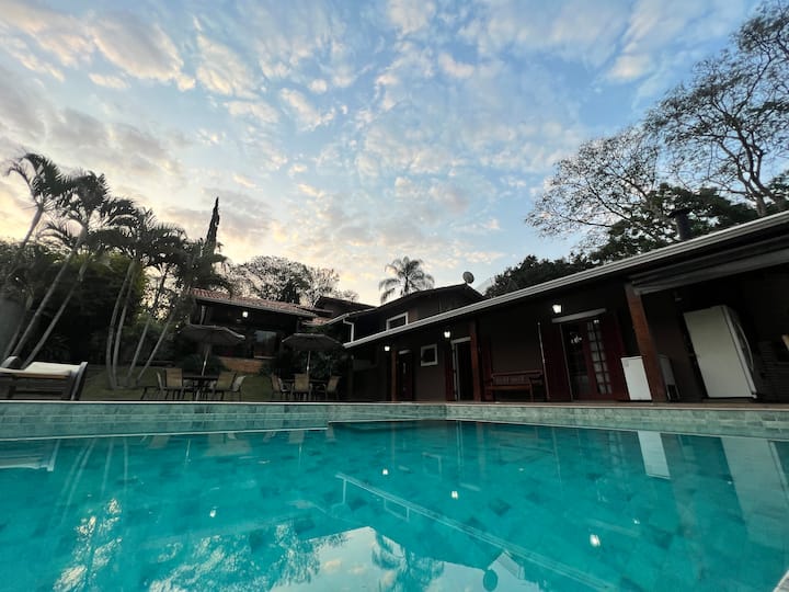 Casa De Campo Com Piscina Aquecida Atibaia Hm10 - Atibaia