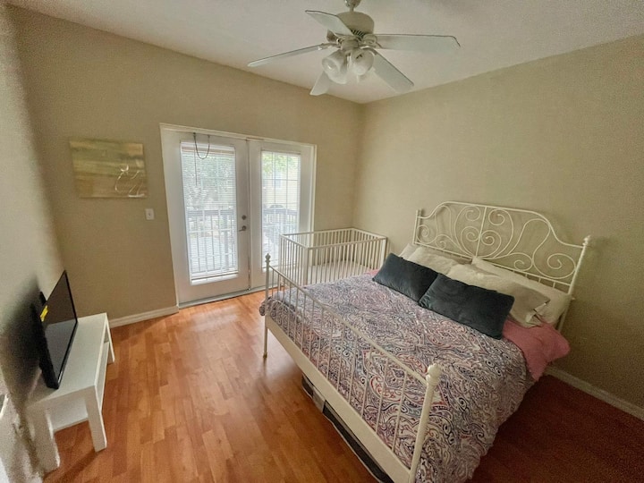 Beautiful Town House Near Ucf And 20 Min Any Park. - University of Central Florida,Orlando
