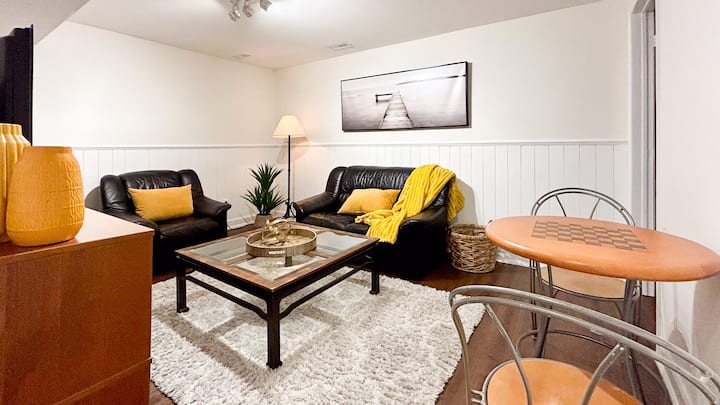 Comfy Two Bedroom Suite Close To The Beach - 巴里