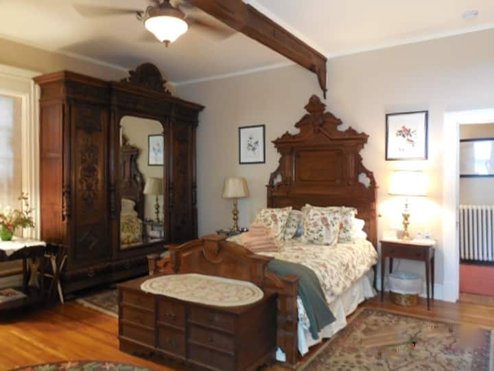 The Boxley Place Inn B&b - Ethel's Suite - Lake Anna, VA