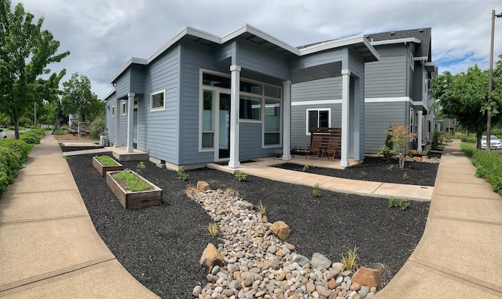 1 Bedroom Home In A New South Salem Community - Salem, OR
