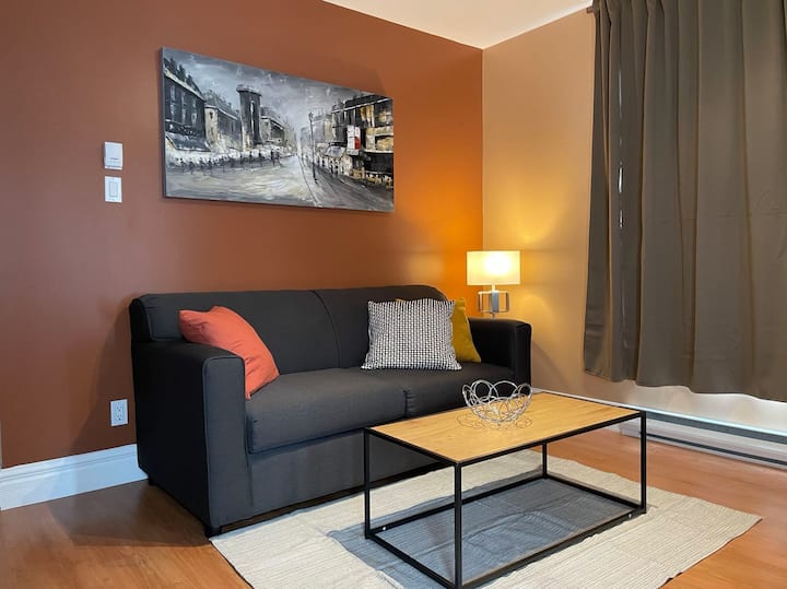 Superlocation-metro-2br-family7or2students Share - Dorval