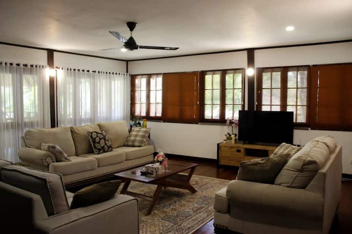 Tropical 3 Bedroom Villa - Nongsa Village Batam - Batam