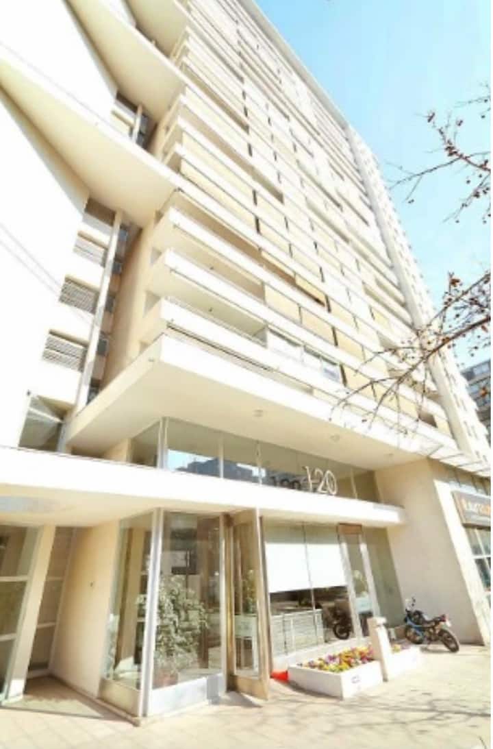 Cómodo Departamento En Las Condes - Las Condes