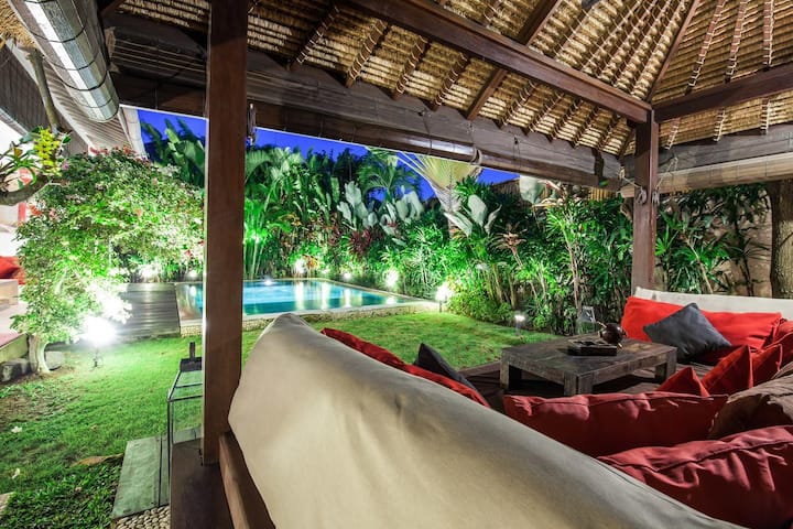 Spacious&lush 2bd Villa In The Heart Of Seminyak - クタ