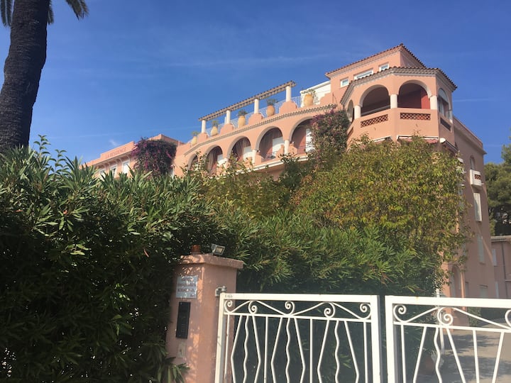 Pieds Dans L’eau Studio Avec Parking - Bandol