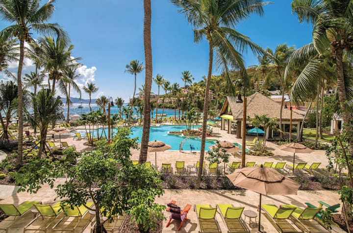 *Margarita-ville Resort* Studio Plus Suite (4) - U.S. Virgin Islands