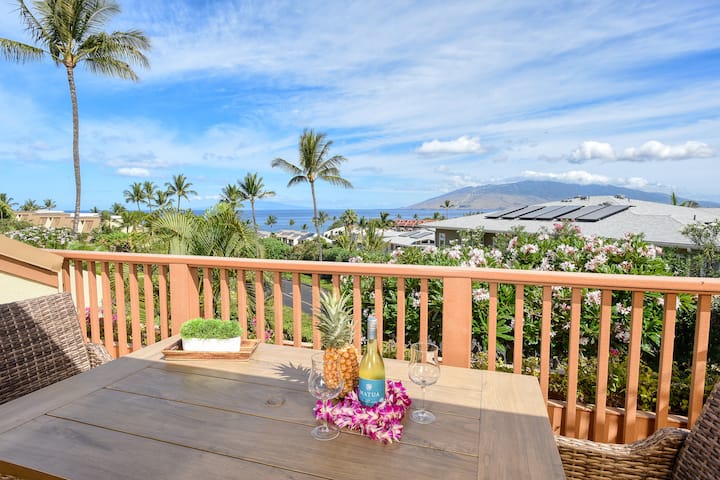 Gorgeous Ocean View Condo Steps To The Beach - Maui