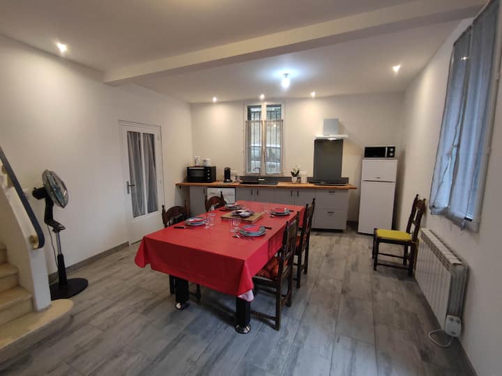 Canet, Agréable Maison De Village. - Canet-en-Roussillon