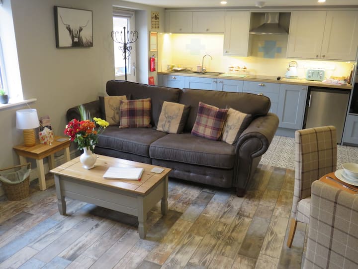 The Feed Room 2 Bed Mews Cottage 1 Mile From Beach - Driffield