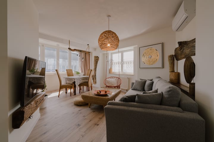 Old Town Strzegomska- Lovely Place In Wroclaw. - ヴロツワフ